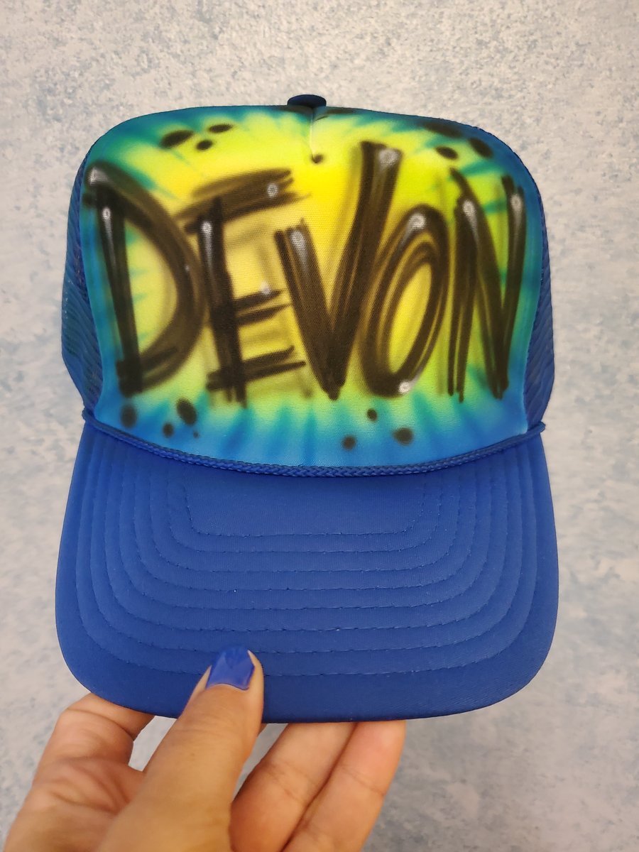 Personalized Trucker Hat - Scratch name ombre | Fester Custom Airbrushing