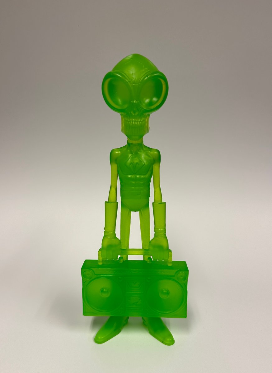 Alien Resin Figure - Glow in the Dark - Black - Gumi Bear Red - Swirl ...