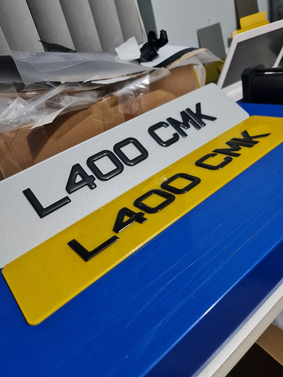 50MM 3D GEL PLATE - GLOSS BLACK -METRO FONT | Clean Freak Plates