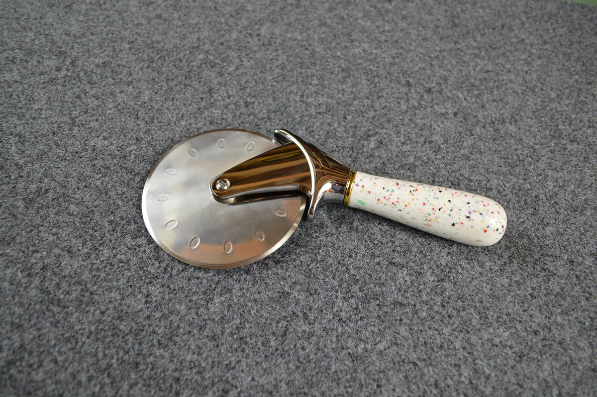 The Best Pizza Pie Cutter, Sprinkles Speckle Handle, Heavy Duty ...