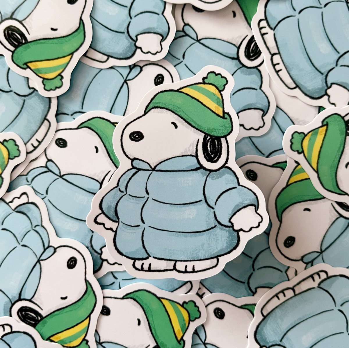 Puffer Snoopy Vinyl Sticker | Pink Little Clouds