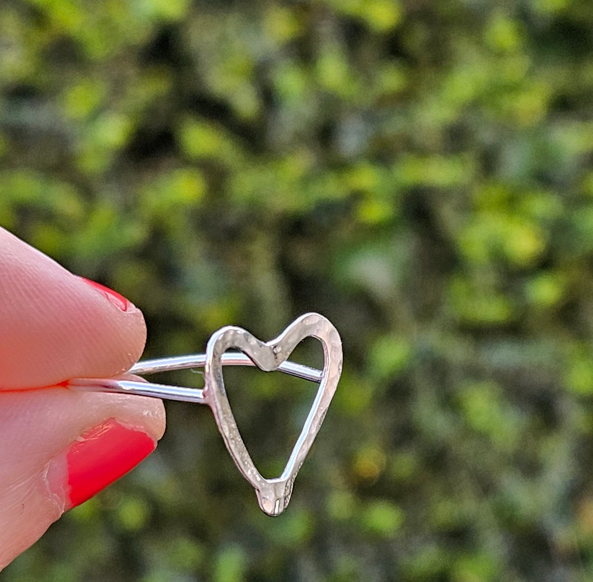 Sterling Silver hammered Wire Heart Ring - UK size S | Stargazy Cottage ...