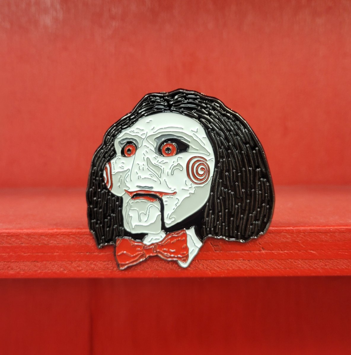 "Billy" (Saw Enamel Pin) | BERSERKERBLACKMARKET