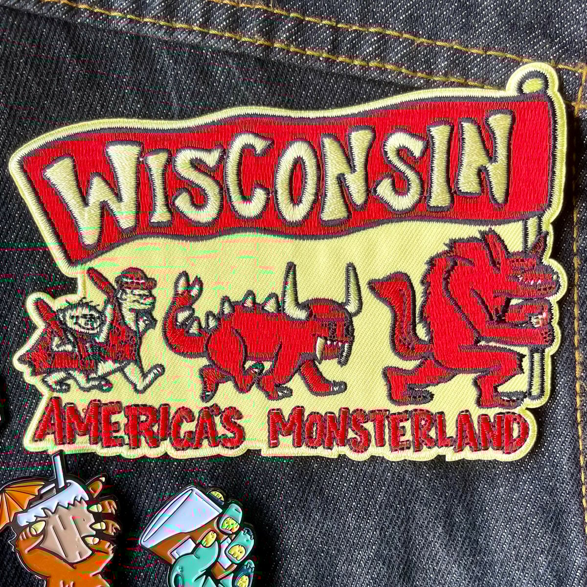 AMERICA'S MONSTERLAND Wisconsin Cryptid 5" Embroidered Iron On/Sew On ...