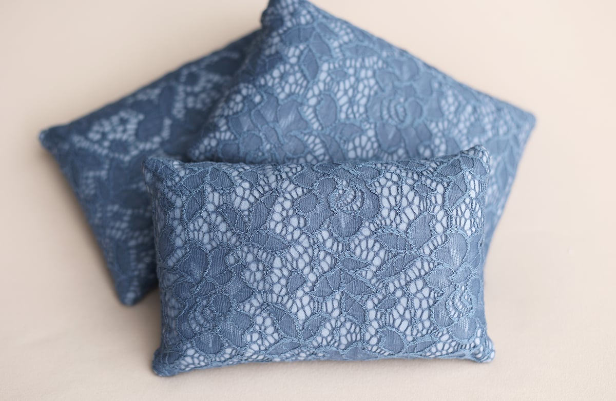 Itsy Bitsy Blooms — Blue Lace Pillow