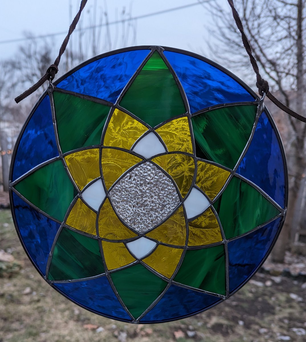 The Mandala Effect | Stained Light Studio