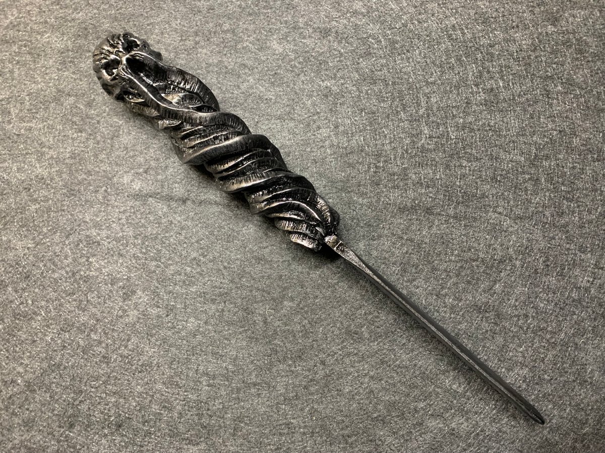 Red Wizard Blade - Dungeons & Dragons | Hades Industries