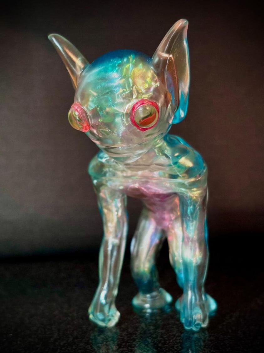 Hyper Cryptid Sofubi Series 1: The Hopkinsville Goblin Crystal Version ...