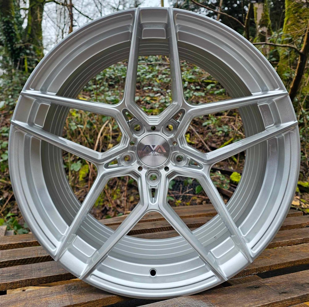 20" AVA HSF037 ALLOY WHEELS FITS 5X120 SILVER BRUSHED | TMG ALLOY ...