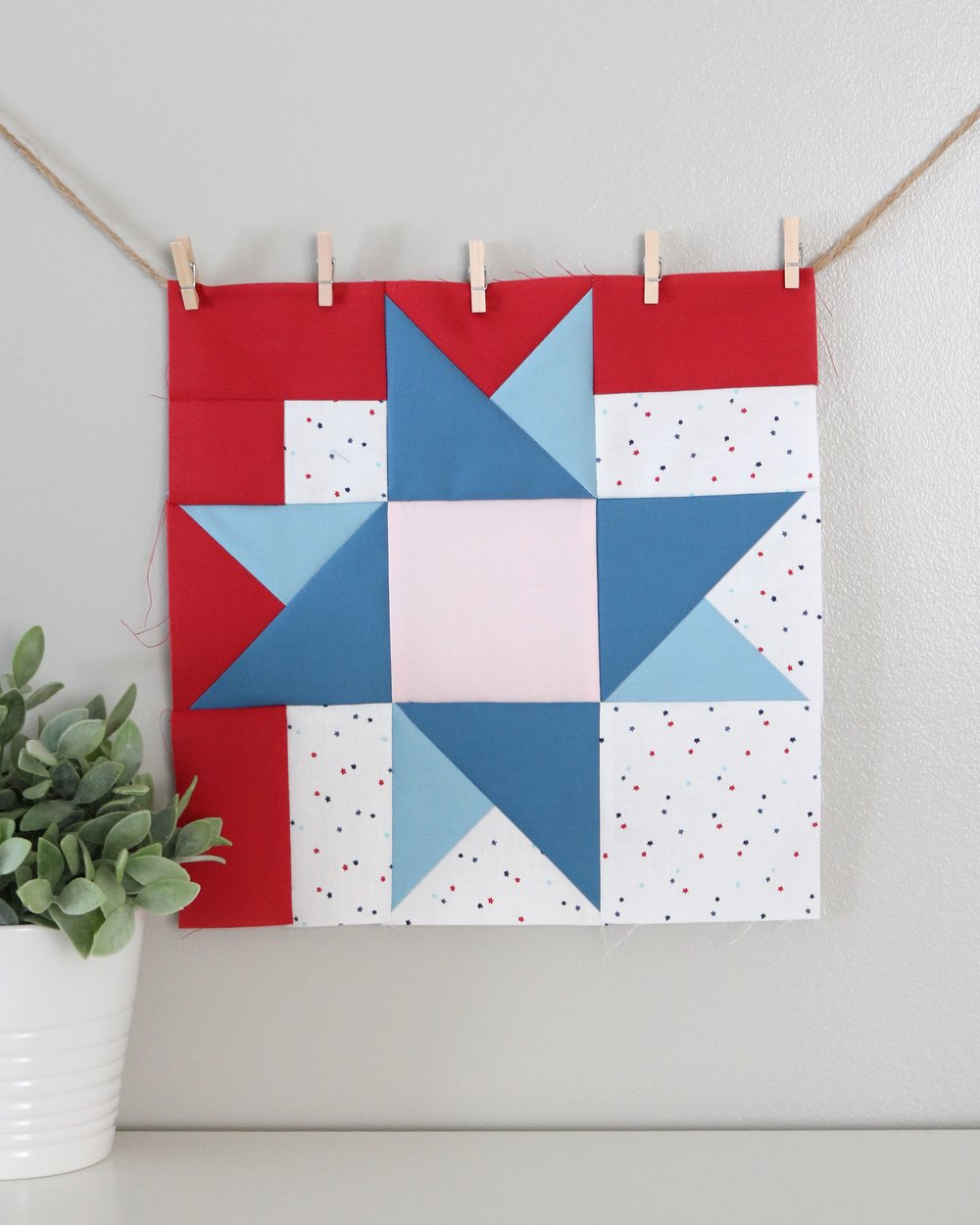 Parade Time quilt block - PDF pattern | A Bright Corner