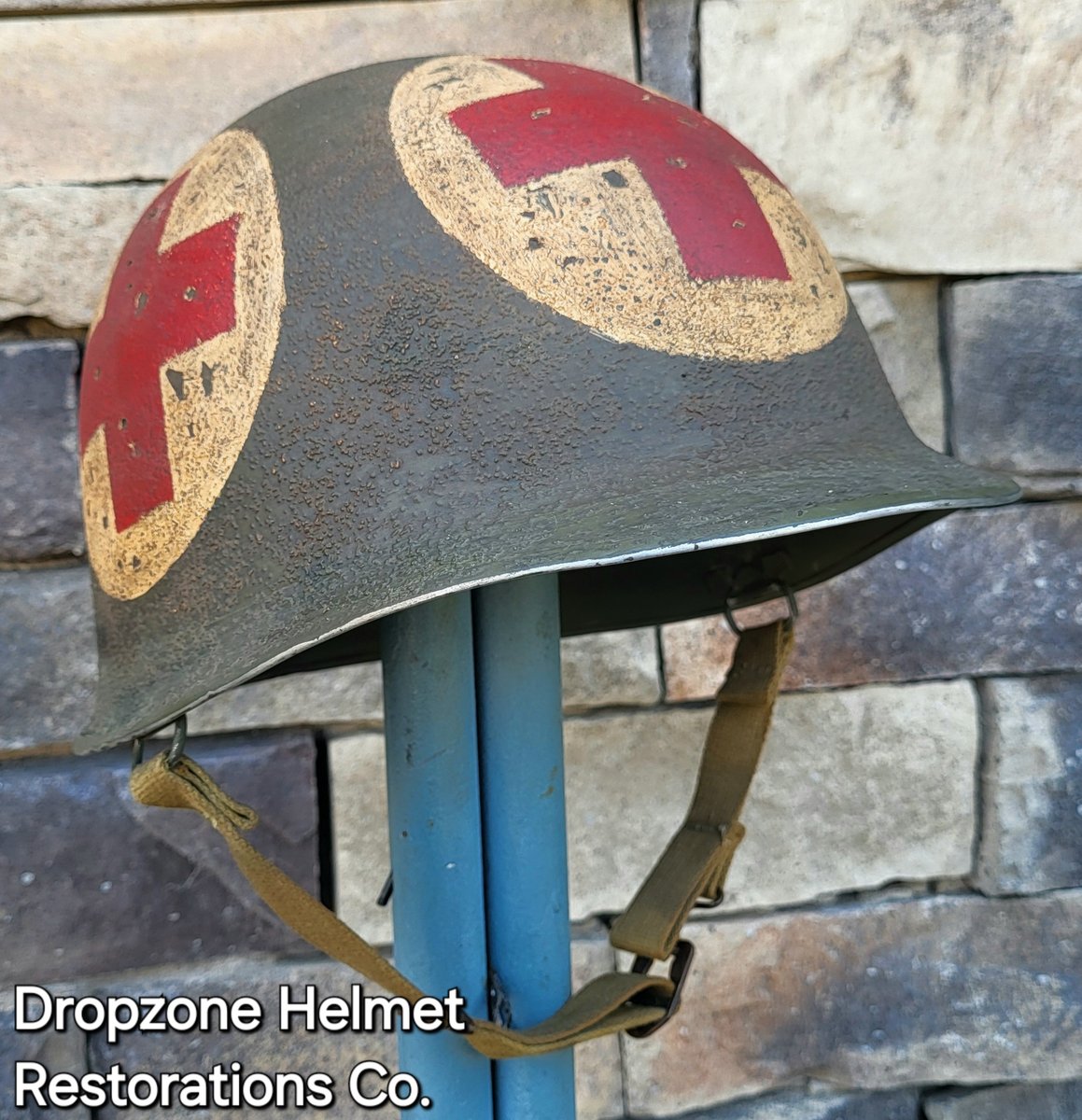 US Army Helmet, 4-Panel Medic. M1 Type Helmet. | Dropzone Helmet ...