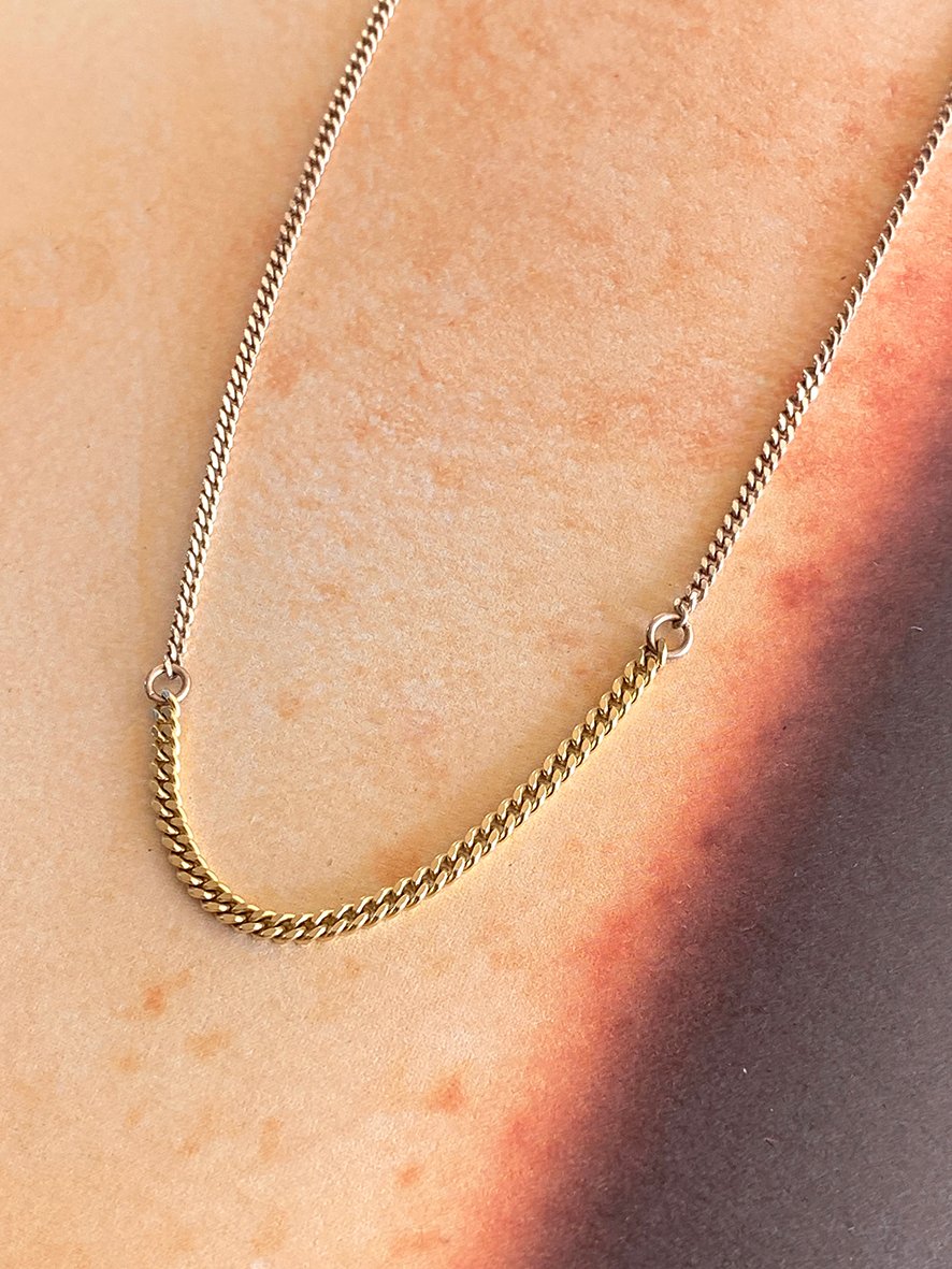 Something Familiar : GOLD SEGMENT necklace