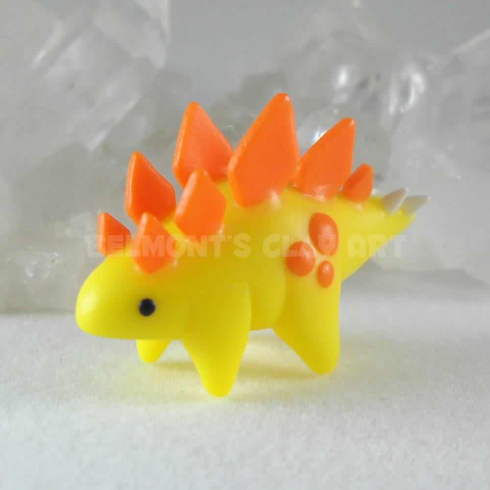 Yellow mini Stegosaurus 2.0 (rounded Plates) | Belmonts Clay Art