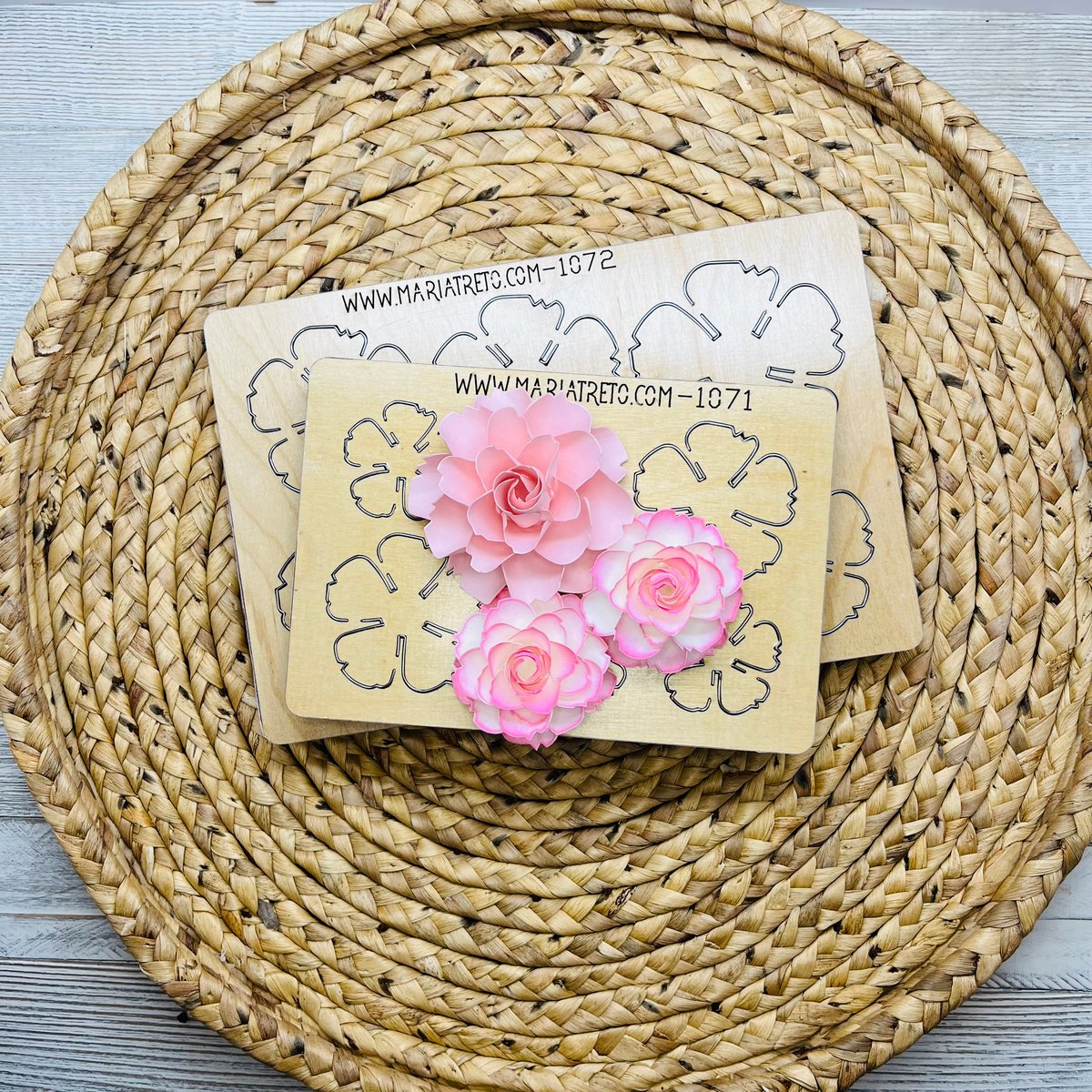 Andrea Flower Die-Cut | MariaTretoDIY