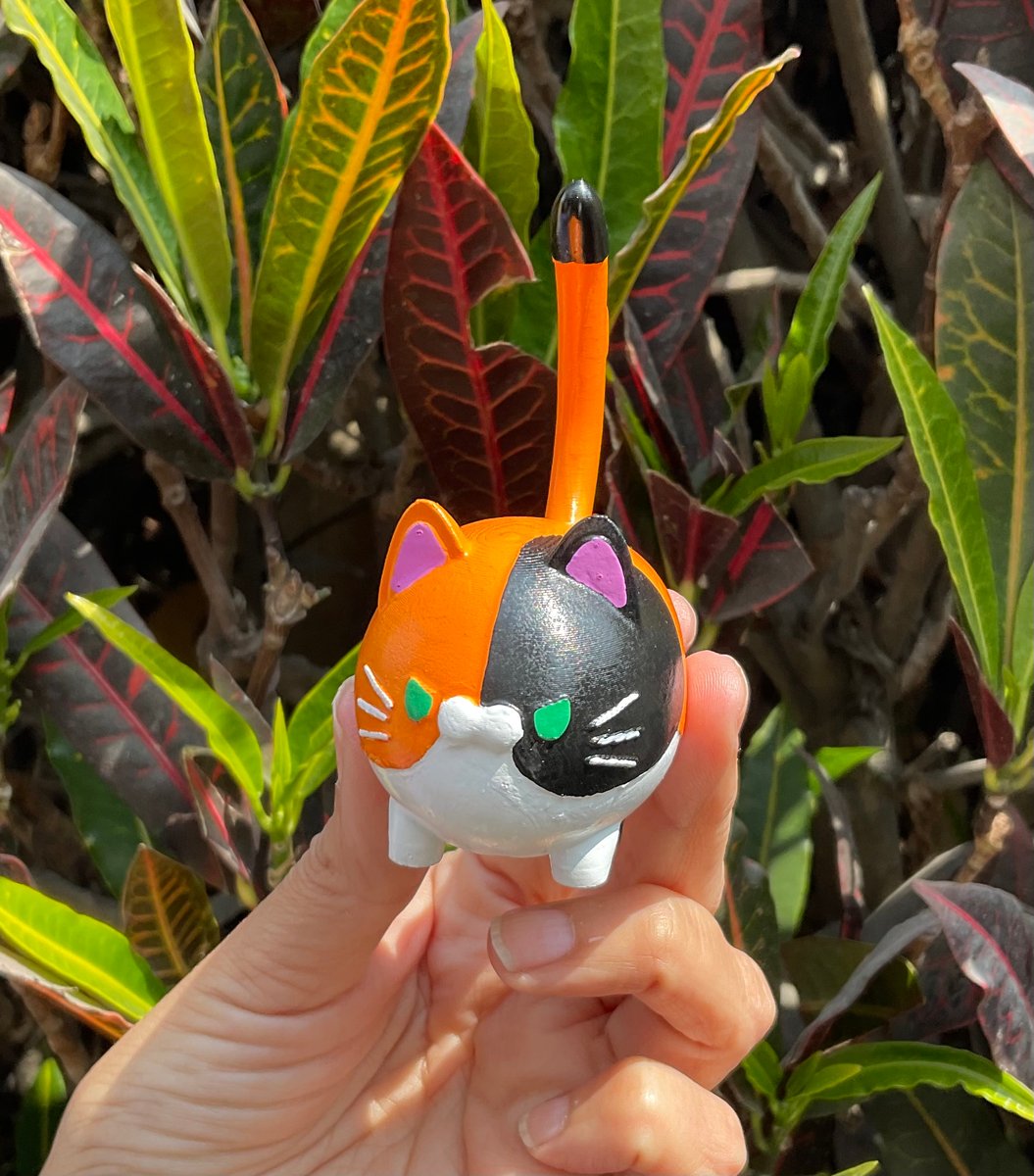 [DECOR] Calico Cat 3D Figure (PREORDER) | Shremp Shop