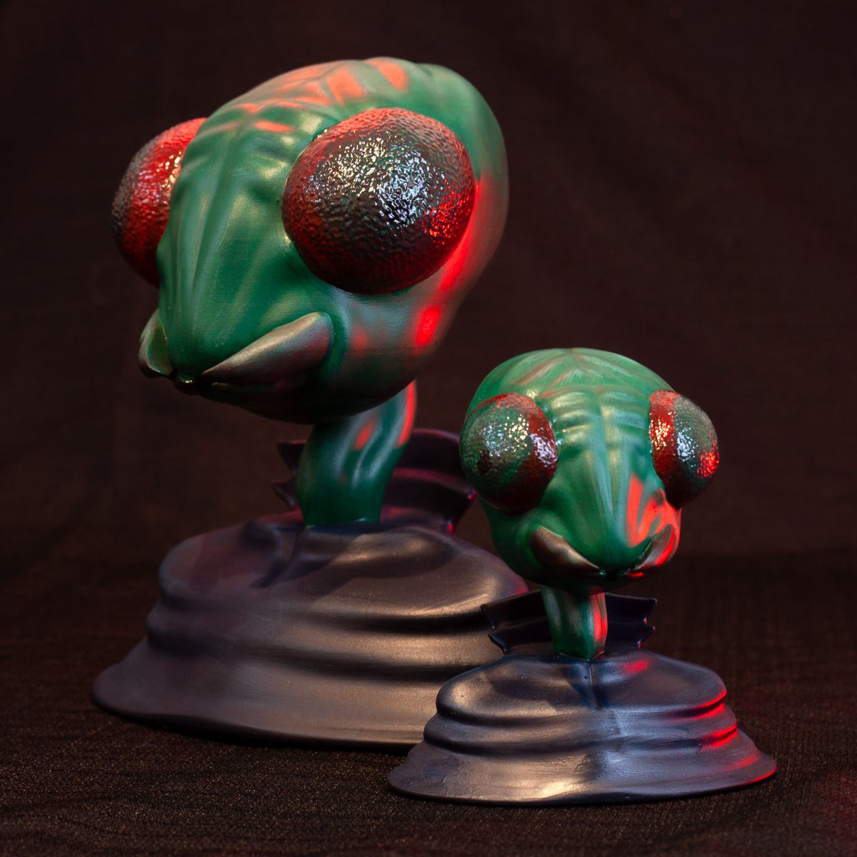 Insectoid Extraterrestrial, Hand Painted, 3D Sculpted Alien Bust ...