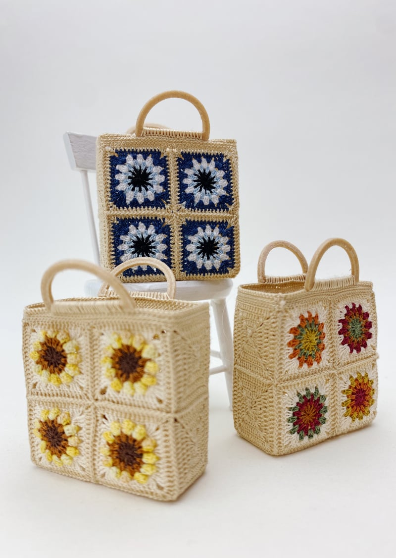 Granny Square Shopping Bag | Miss Xade Miniatures