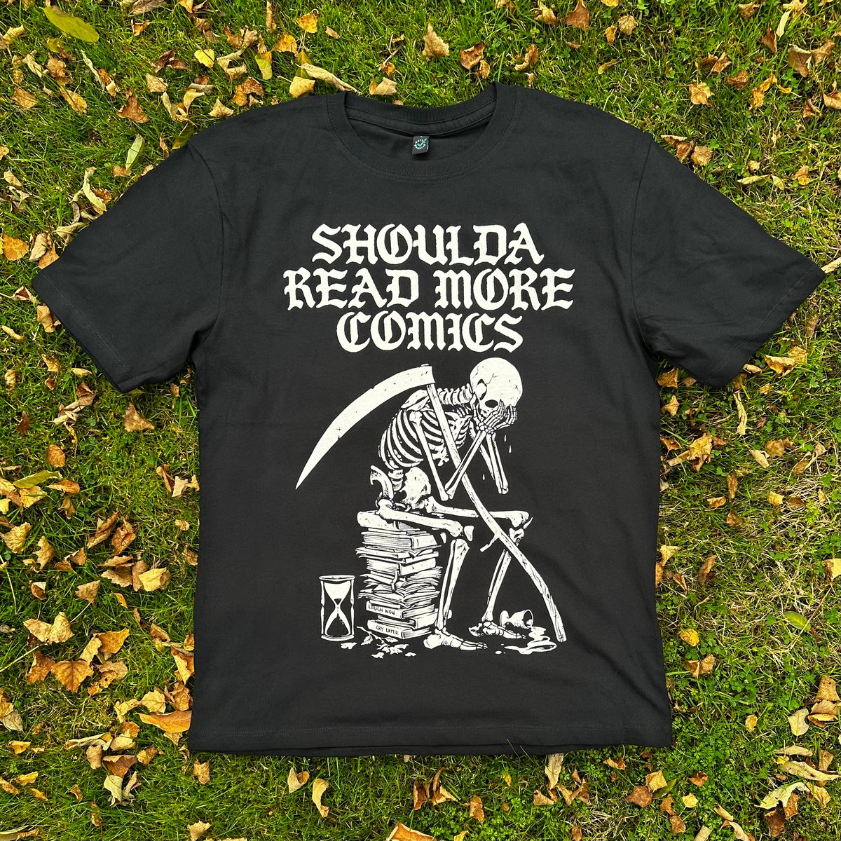 SHOULDA READ MORE COMICS *reprint* - Becky Cloonan | Rogue Print Co.