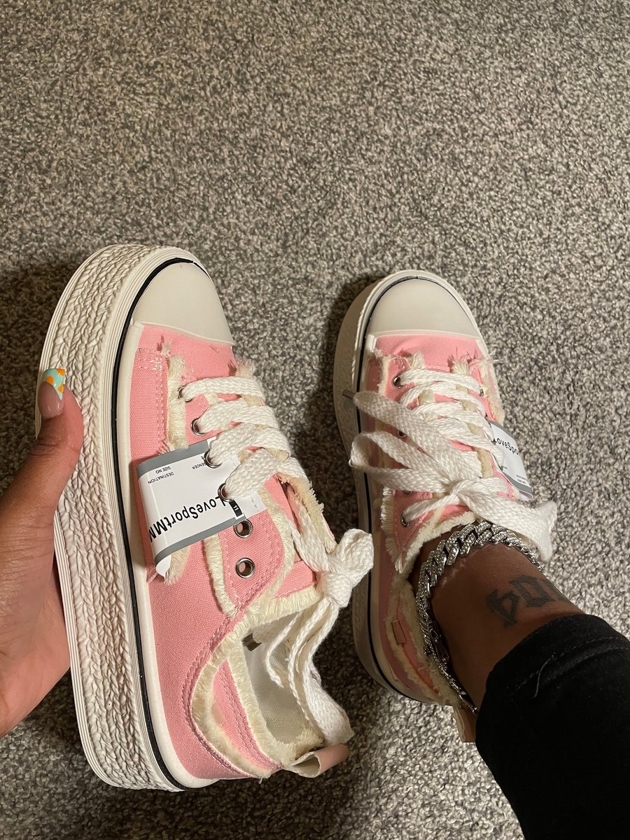 Distressed Shoes | thezboutiquee