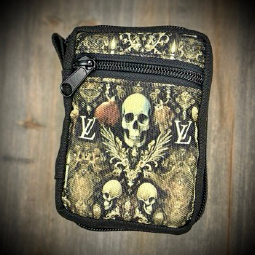 EDClam Mini - LV Skulls | Dickinson Trading Post