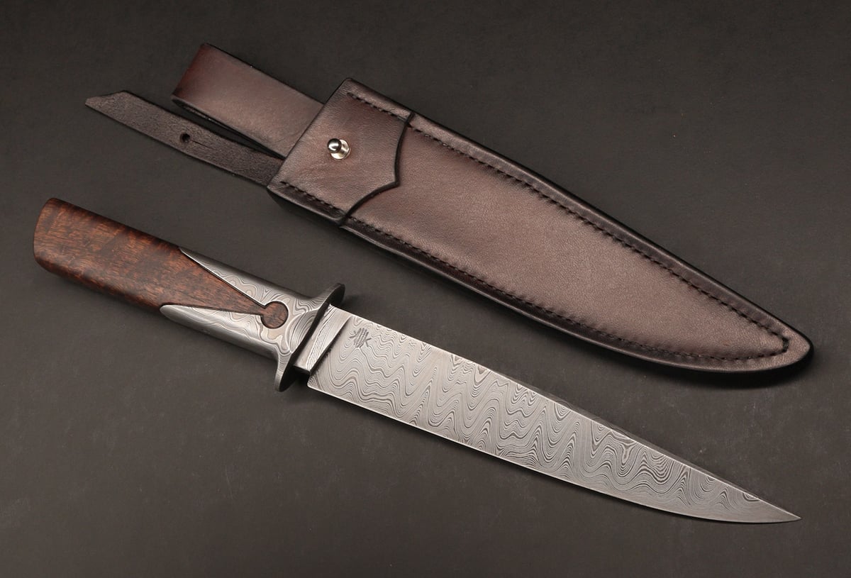 Integral guard keyhole hunter | Volkofsky Knives