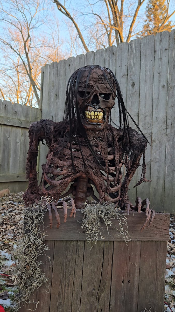 Rust in Peace: Corpse Riser | Silent Scream Props