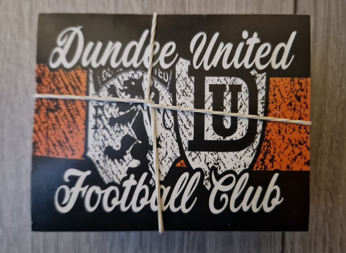 2 badge sticker - qty 50 | Dundee Utd Display Team