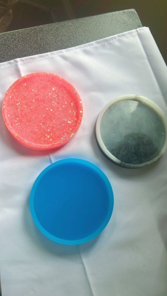 circle trays | Resin novelty