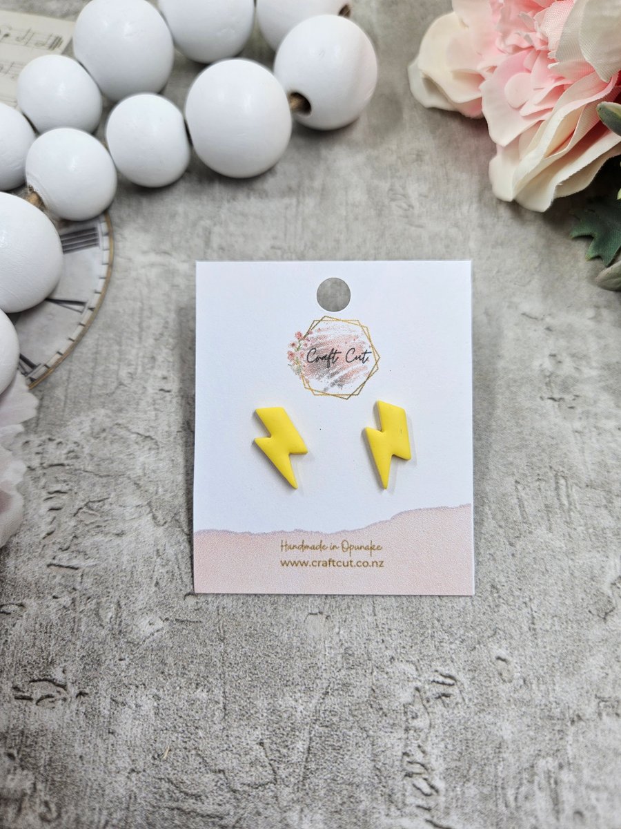 Lightning Bolt Studs | Craft Cut