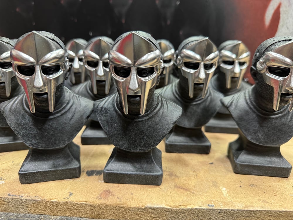 RYCA STORE — MINI DOOM BUST