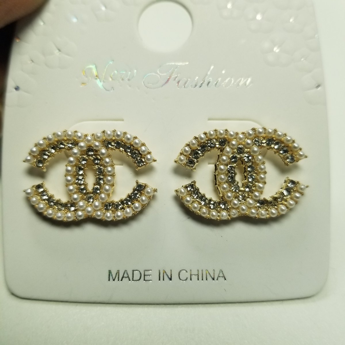 Pearl C's | Nolyn Reed