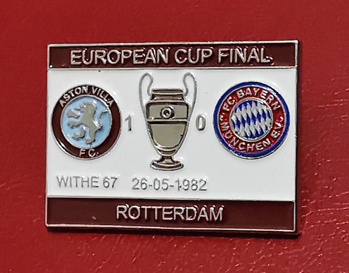 Villa V Bayern Munich Rotterdam 82 commemorative badge | Villa Badges