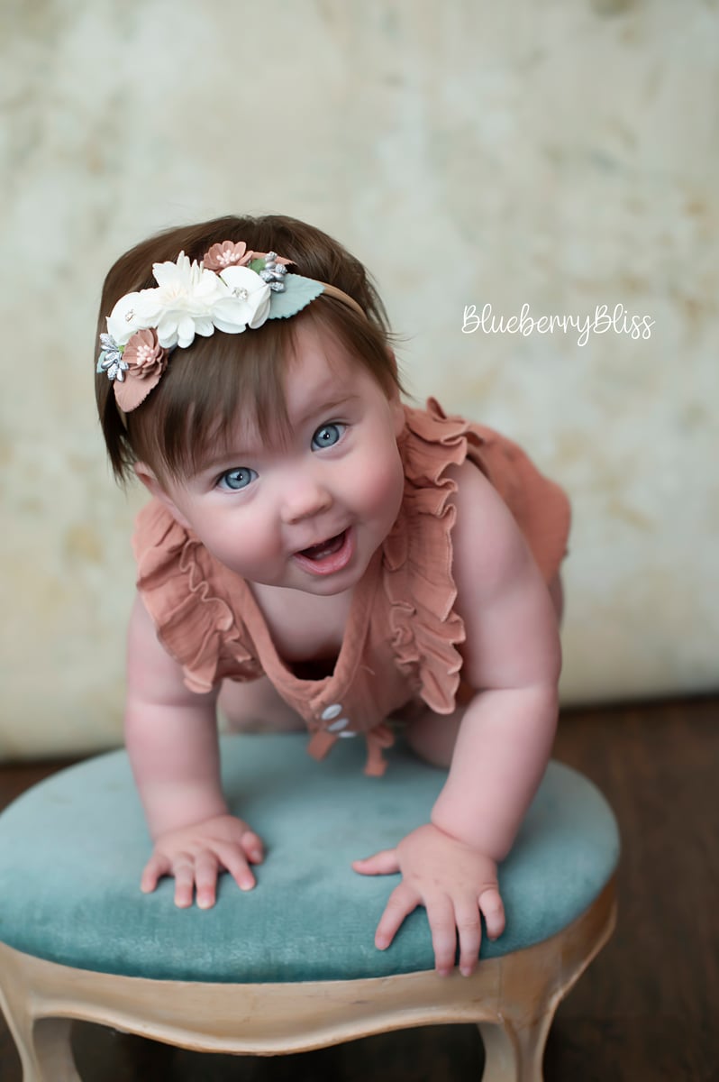STUDIO PORTRAIT SESSION - RETAINER | Blueberry Bliss Studios