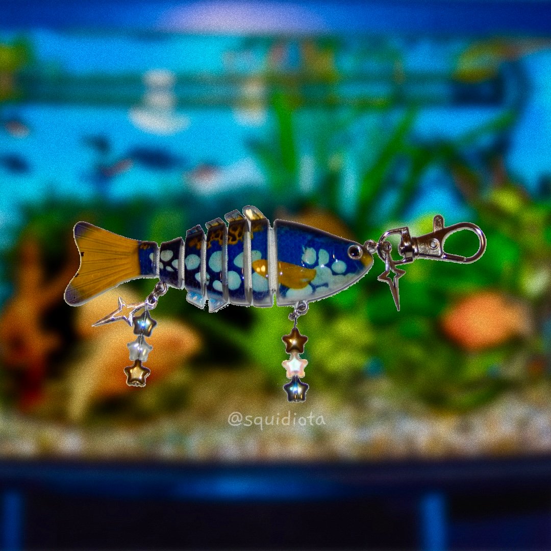 blue and yellow fish keychain | Squidiota