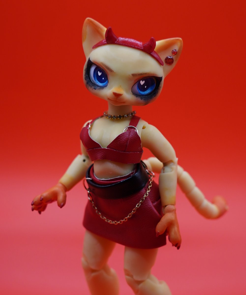 Brooke Hayes - OOAK Ball Jointed Doll LPS Popular Fanart | Artiche Dolls