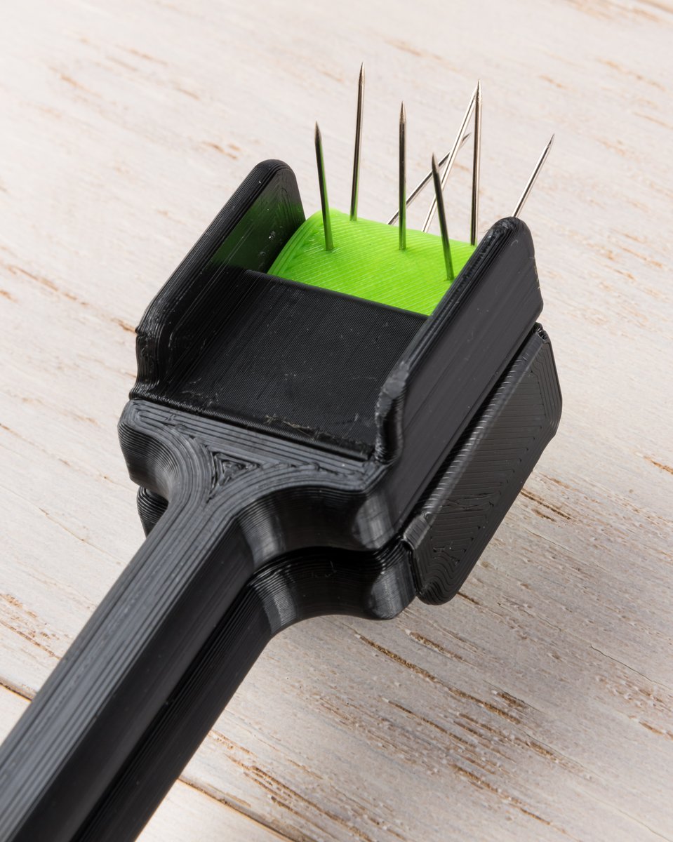 Striker | Balloon Striker