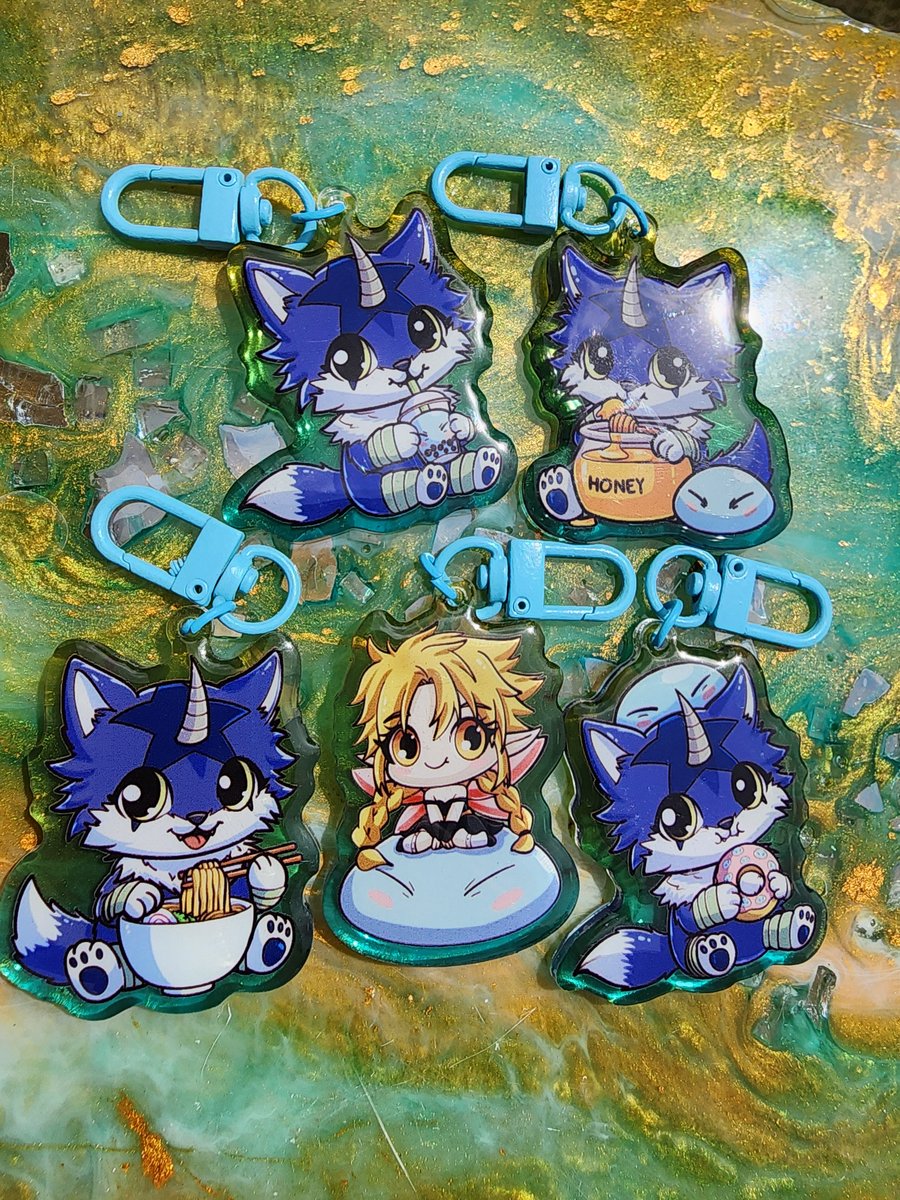 Slime Wolf Keychains | KJ Eccentrics