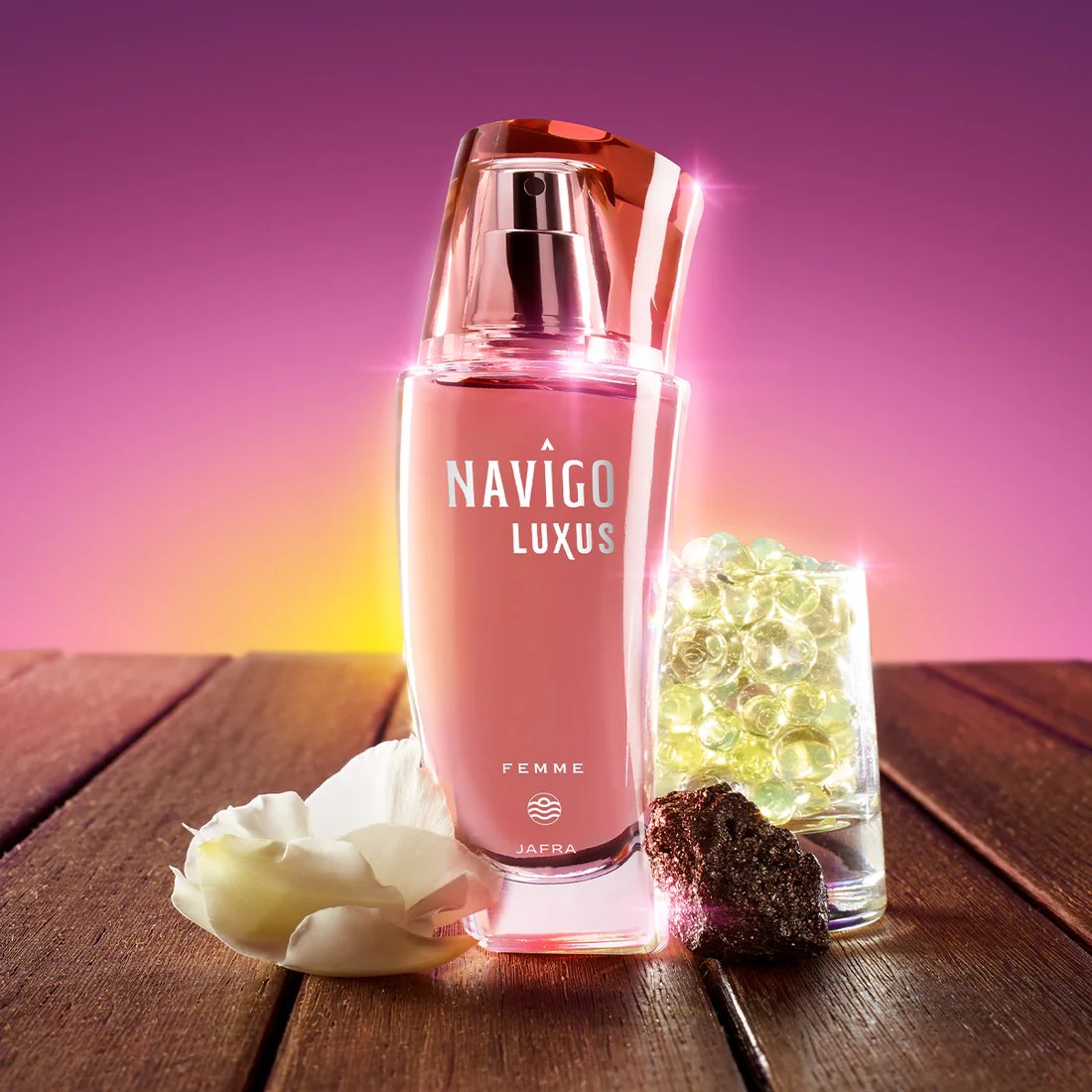 Navigo Luxus Femme | Lily's Jafra - Avon Outlet