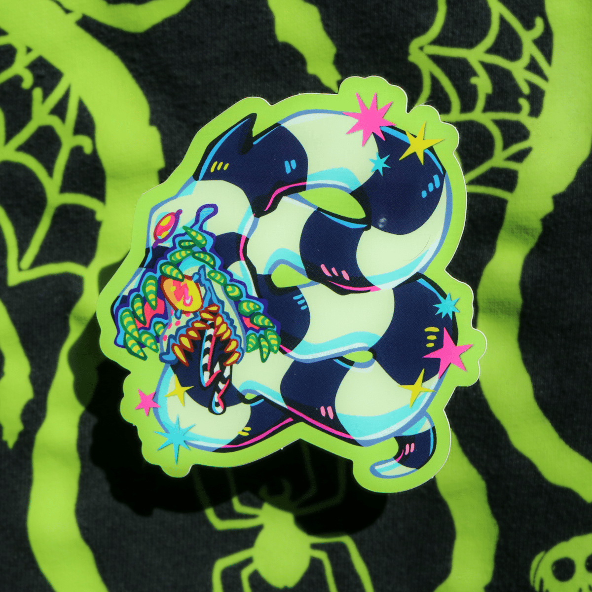 Sandworm Sticker | Mittenmeat