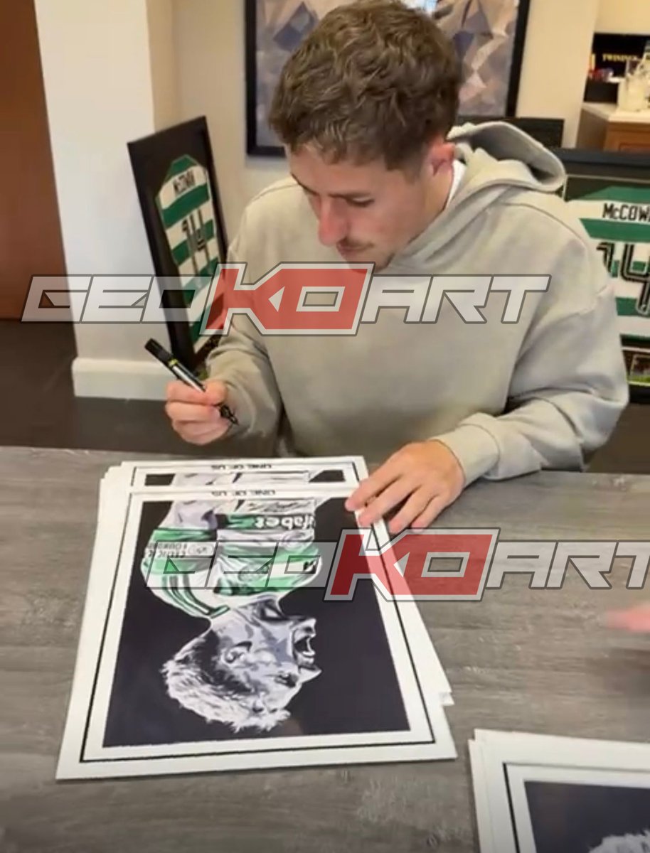 LUKE McCOWAN CELTIC FC SIGNED PRINT 'ONE OF US' | geokoart