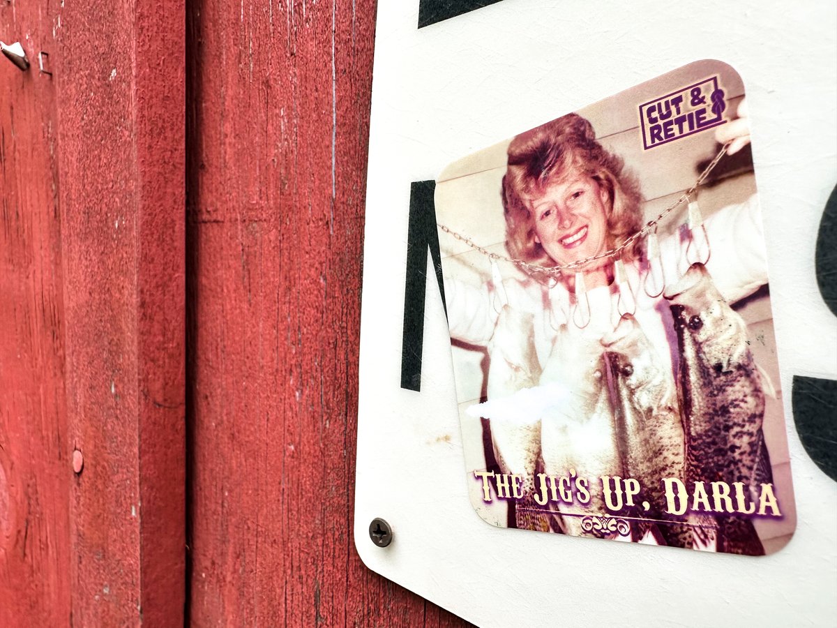 The Darla Sticker | Cut & Retie