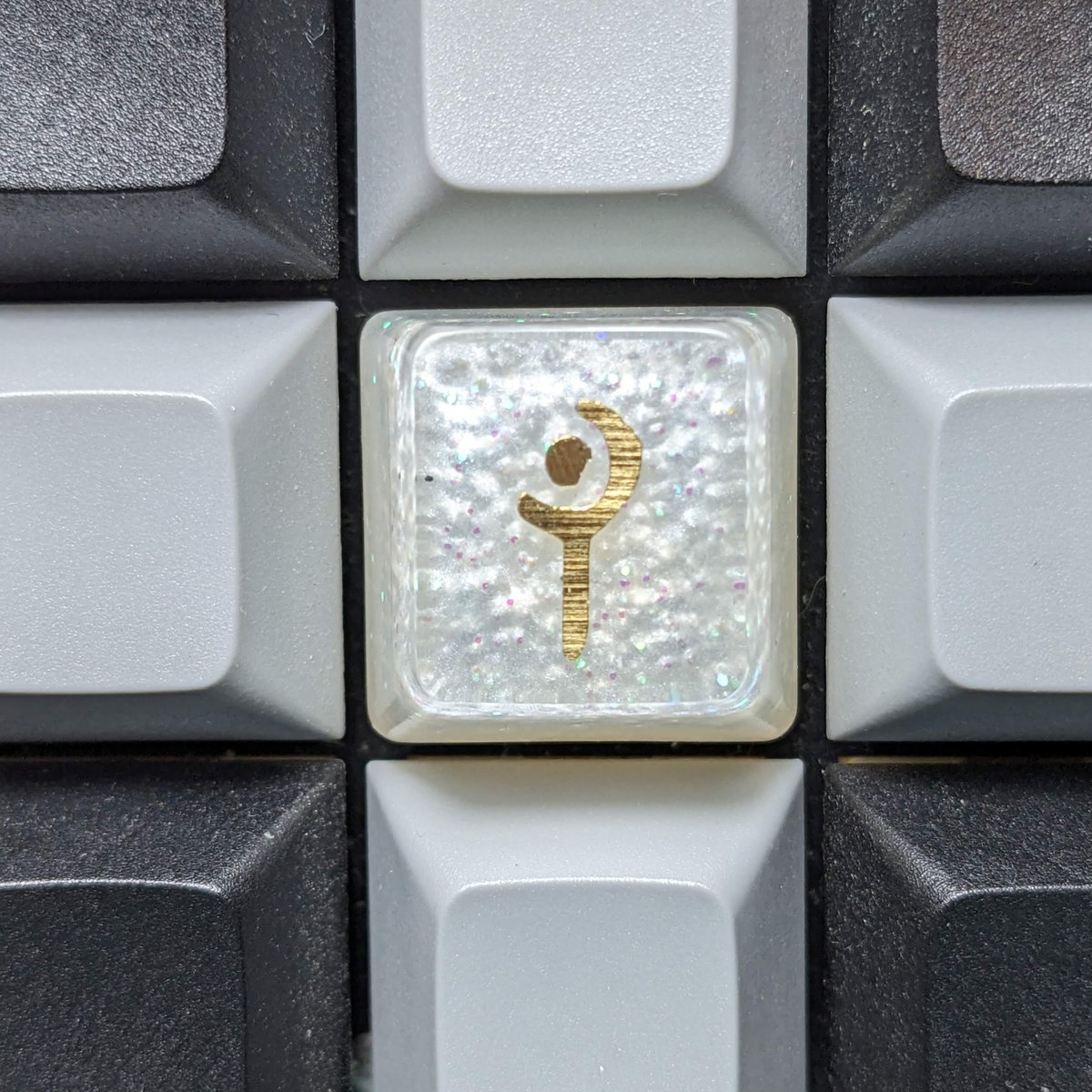 FFXIV White Mage Keycap (b-grade) - OEM Profile | Ursus Dice