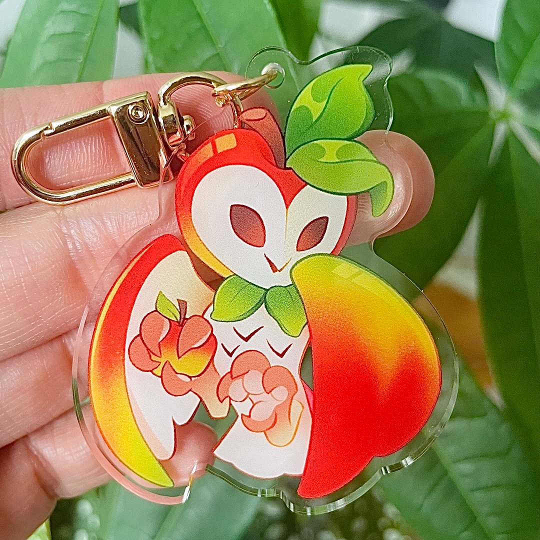 Apple Owl KEYCHAIN | Carnivox