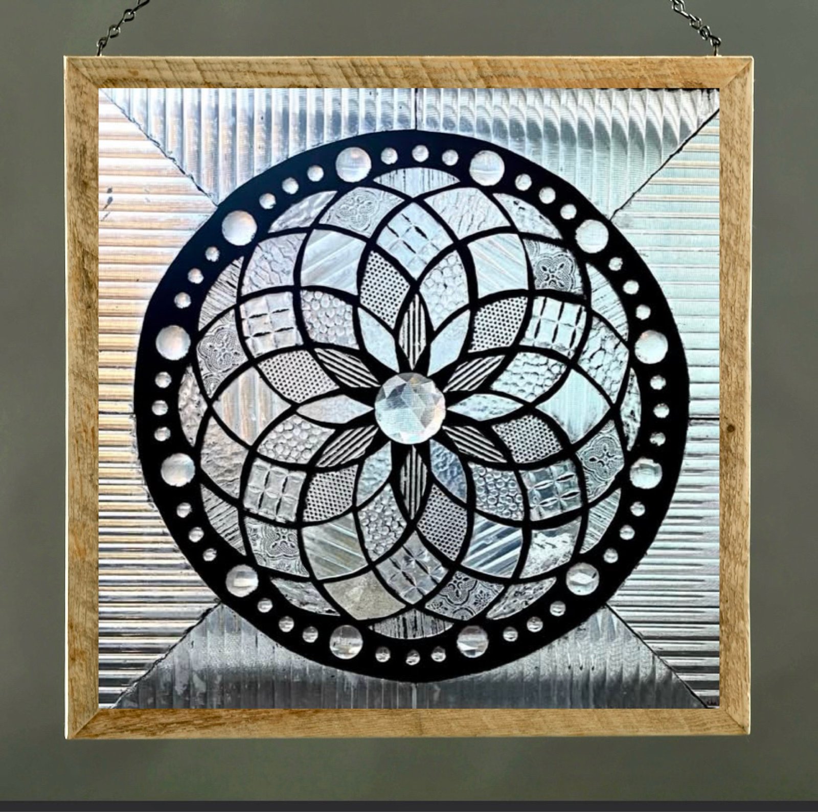 Glass torus mosaics / Heather Kelly Design
