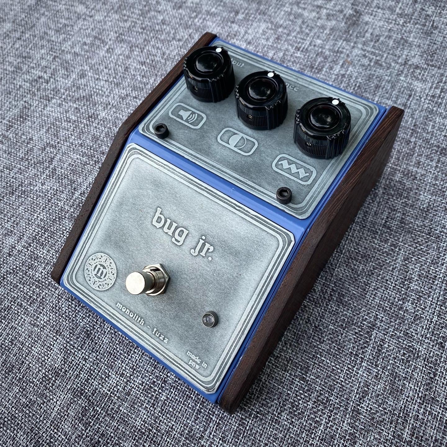 Bug Jr. Silicon Sustain (Violet Ram’s Head) | Monolith Fuzz