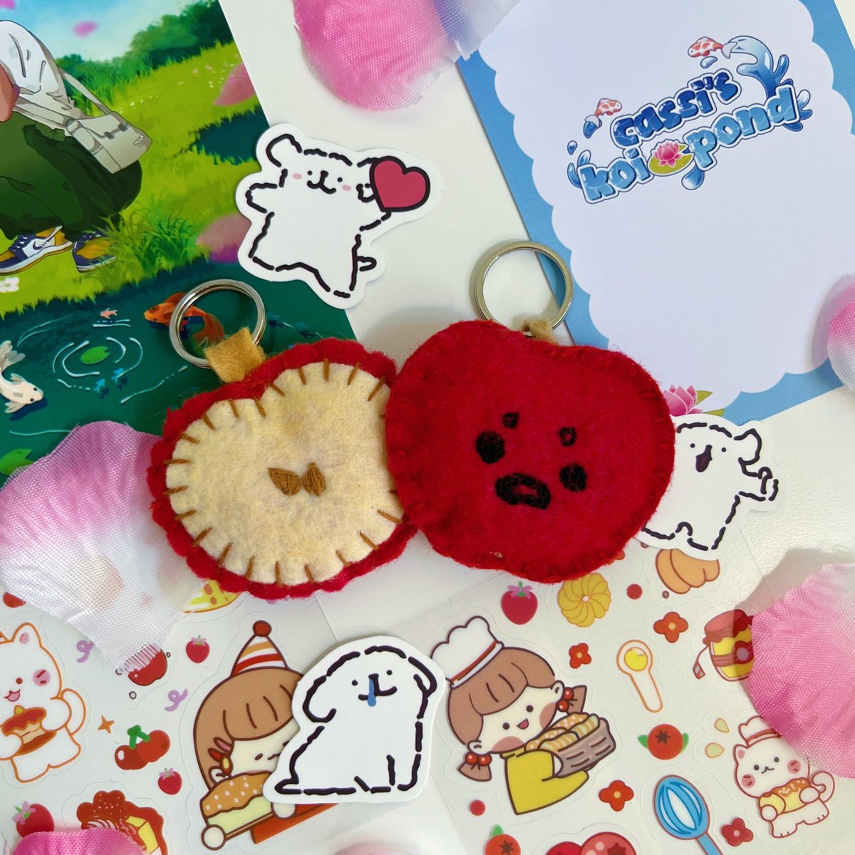 Felt Apple Keychain | Cassi's Koi Pond Shop