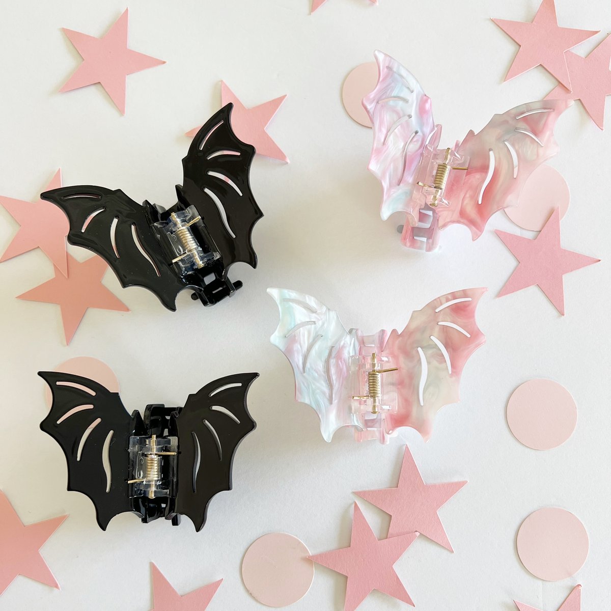 the daydream republic — Bat Wing Claw Clip