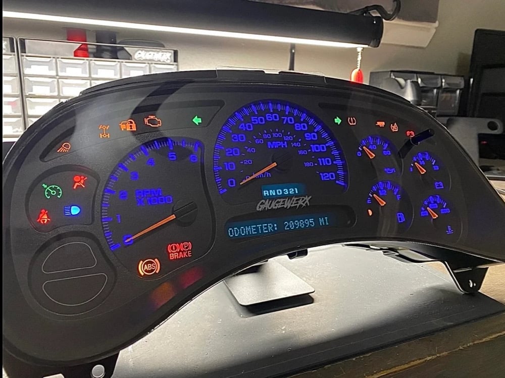 2003-2007 Classic GM Cluster - Complete | GaugeWerx