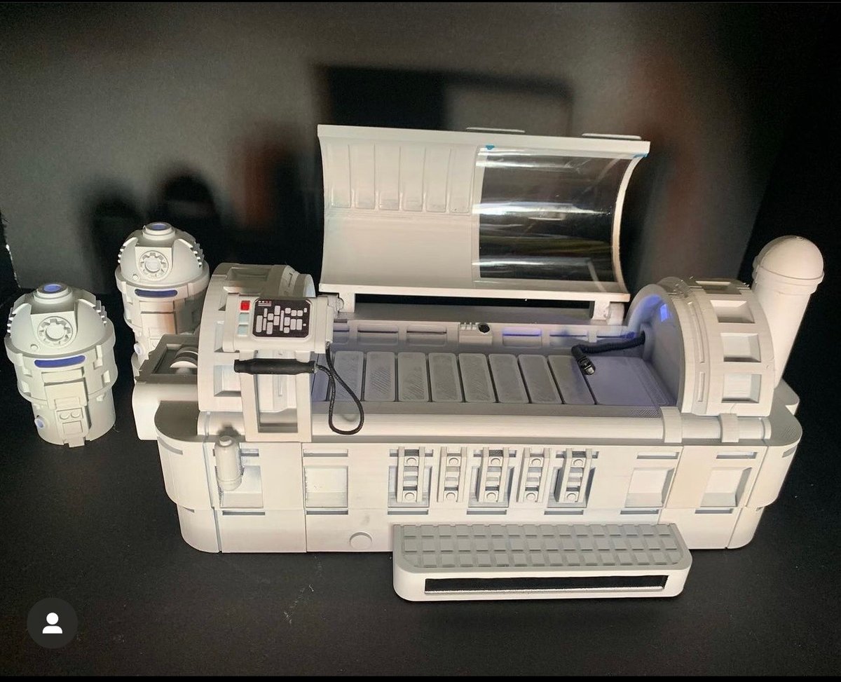 Bacta Pod | 2797 studios