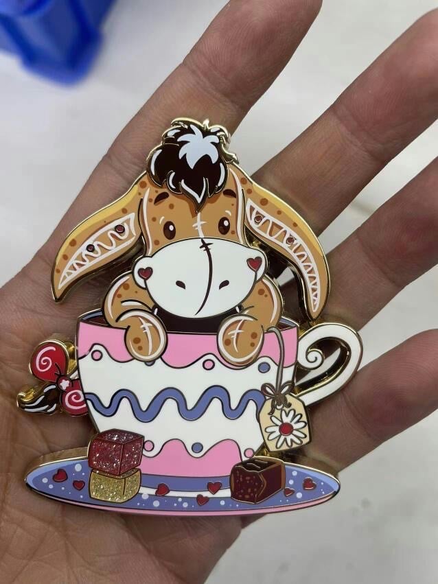 IN-STOCK - Teacups - Eeyore | Da'Vinci Fantasy Pins